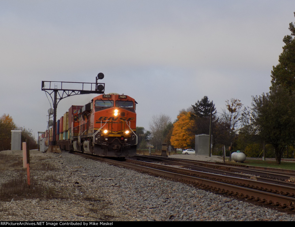 BNSF 7431